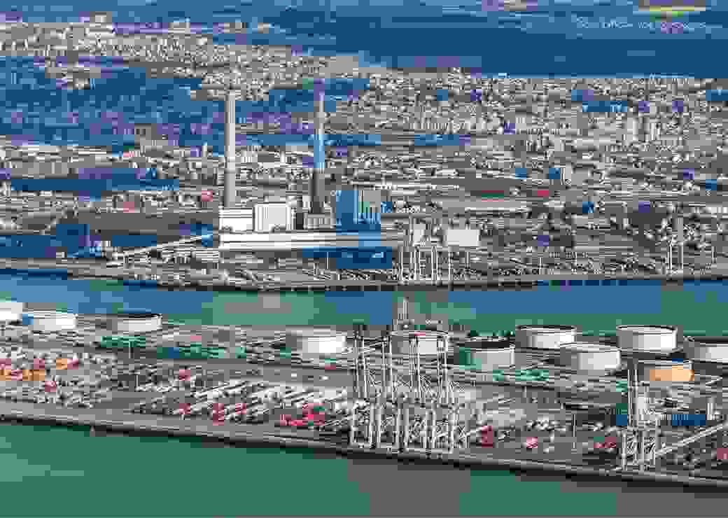 Projet de terminal gazier flottant au Havre : un décret encadre ...